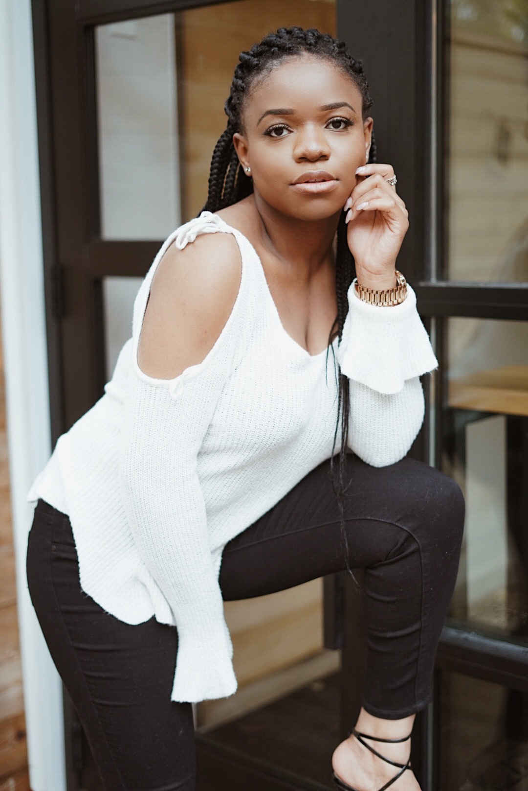 DATE NIGHT: SWEATERS & BLACK DENIM | With Love, Thelms