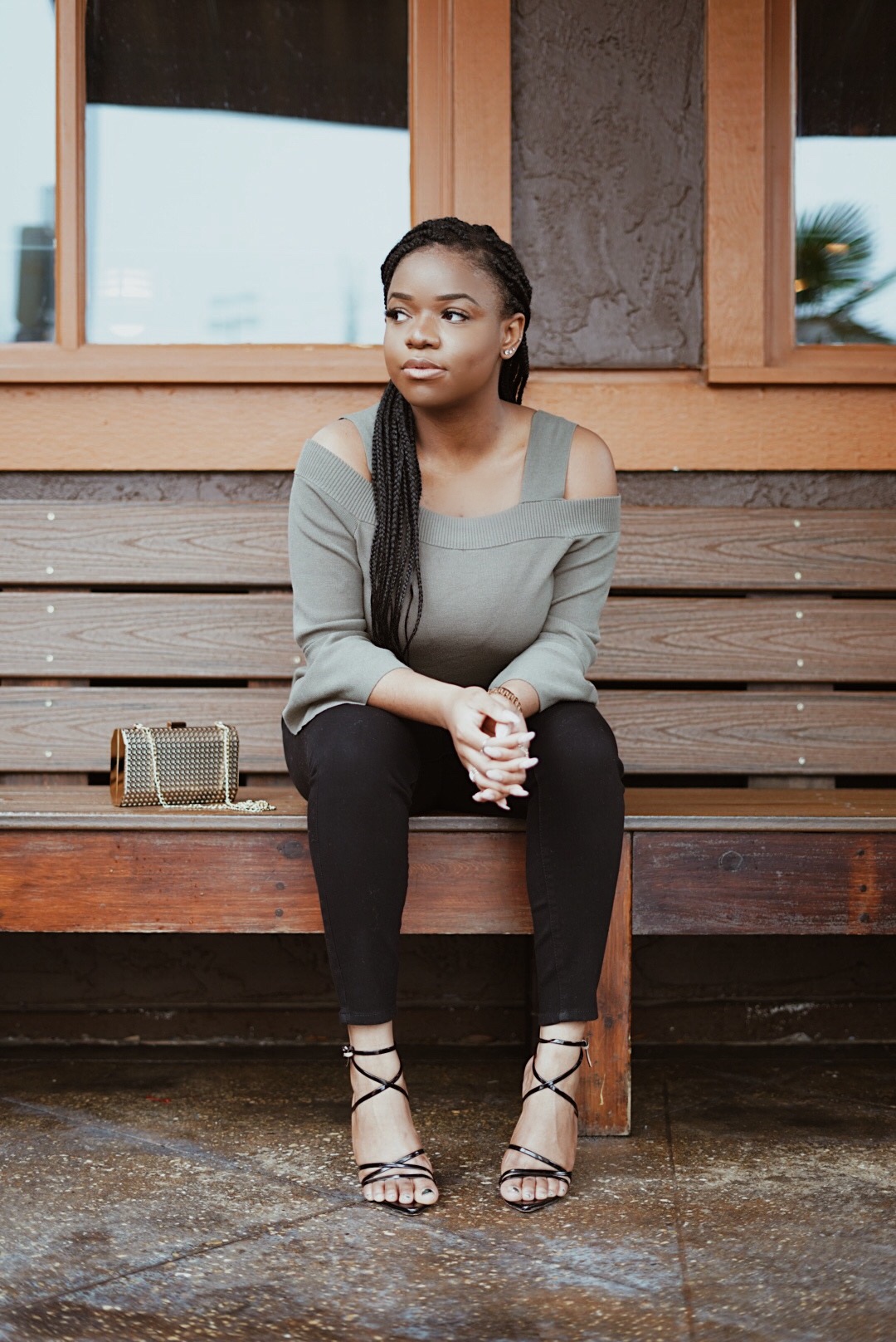DATE NIGHT: SWEATERS & BLACK DENIM | With Love, Thelms